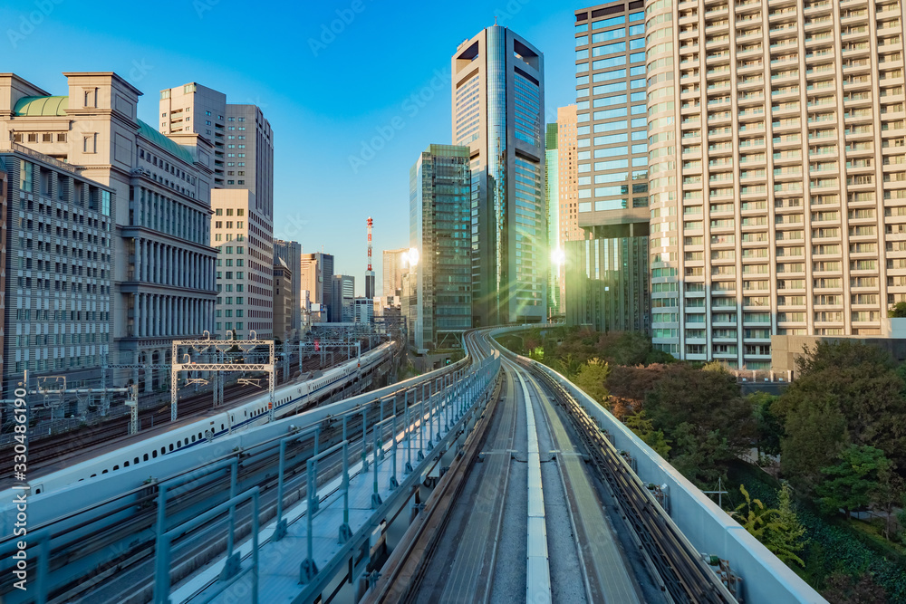 Stockfoto Japan. Tokyo. Railways in the center of Tokyo. Architecture ...