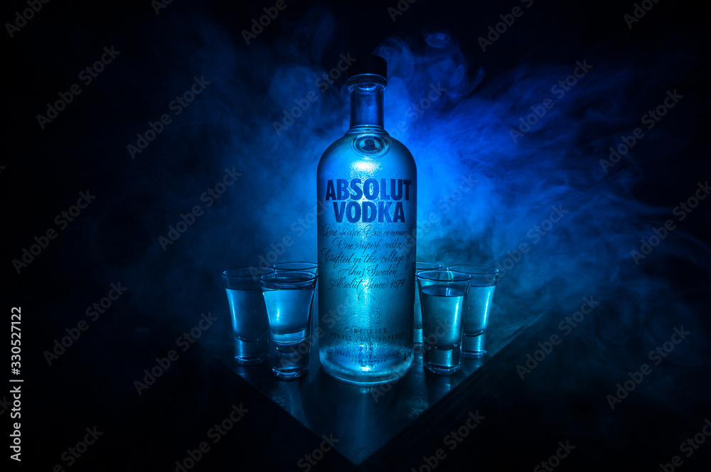 Foto de BAKU, AZERBAIJAN - FEB 09, 2020: Absolut Vodka is a brand of ...