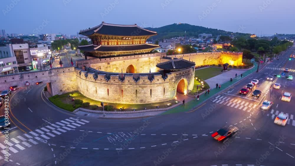 4k Time lapse Traffic of Suwon City at Changanmun Gate,Suwon Hwaseong ...