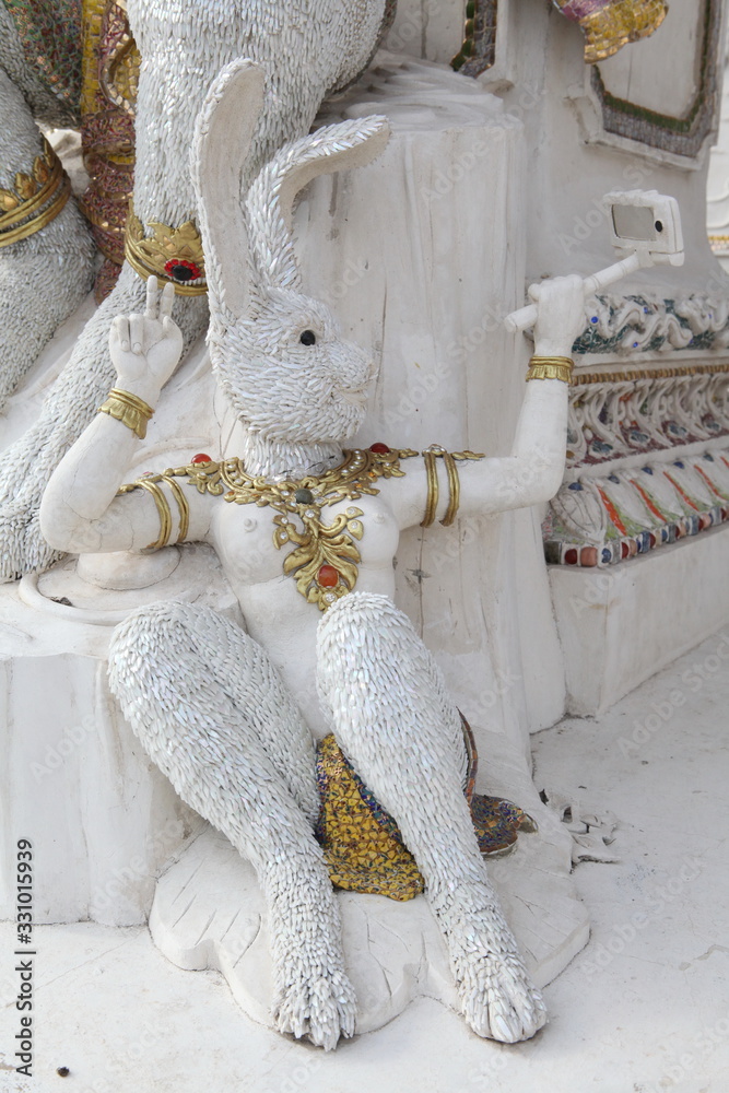 Detail, statue of Wat Pariwat (Beckham's temple) in Bangkok city ...