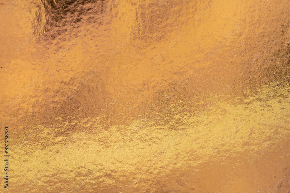 Metalic gold color, shiny reflective textured background Stock Photo ...