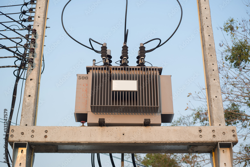 Three phase (500 kVA) hermetic sealed type with nitrogen gas cushion ...