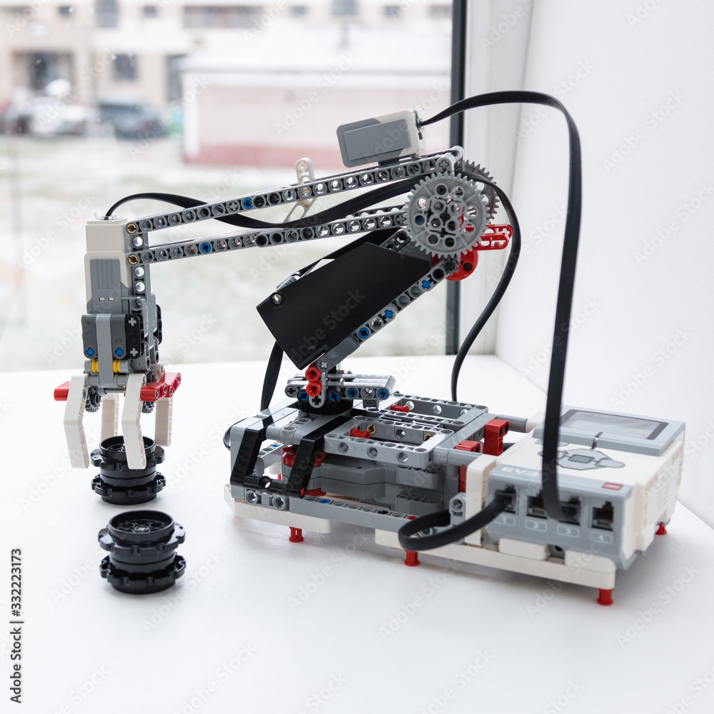 Minsk, Belarus. November, 2018. Lego Mindstorms EV 3 Robot Arm. School ...