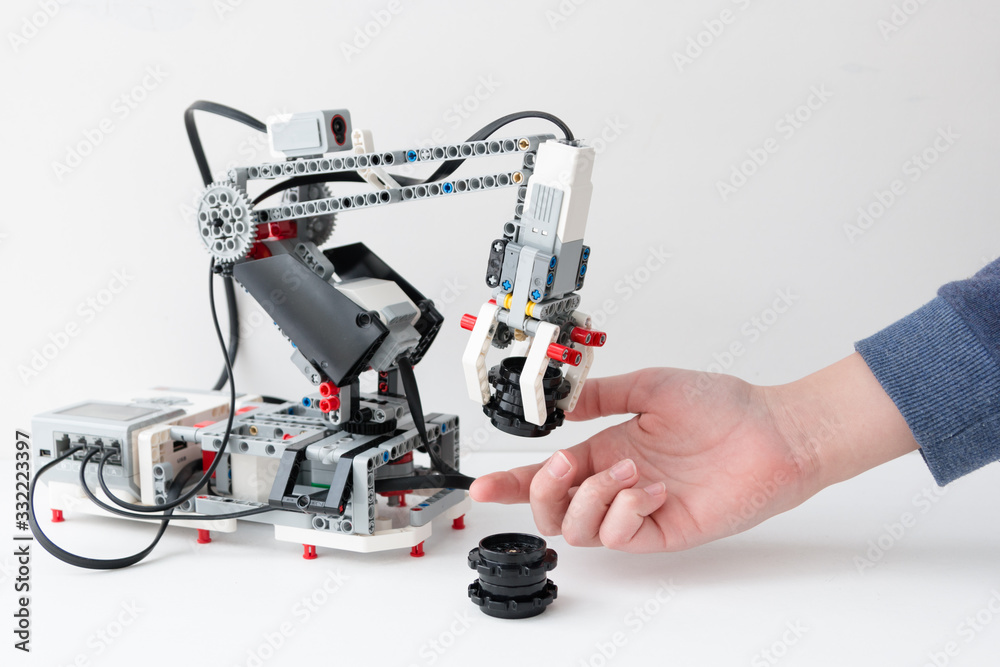 Minsk, Belarus. November, 2018. Lego Mindstorms EV 3 Robot Arm. School ...