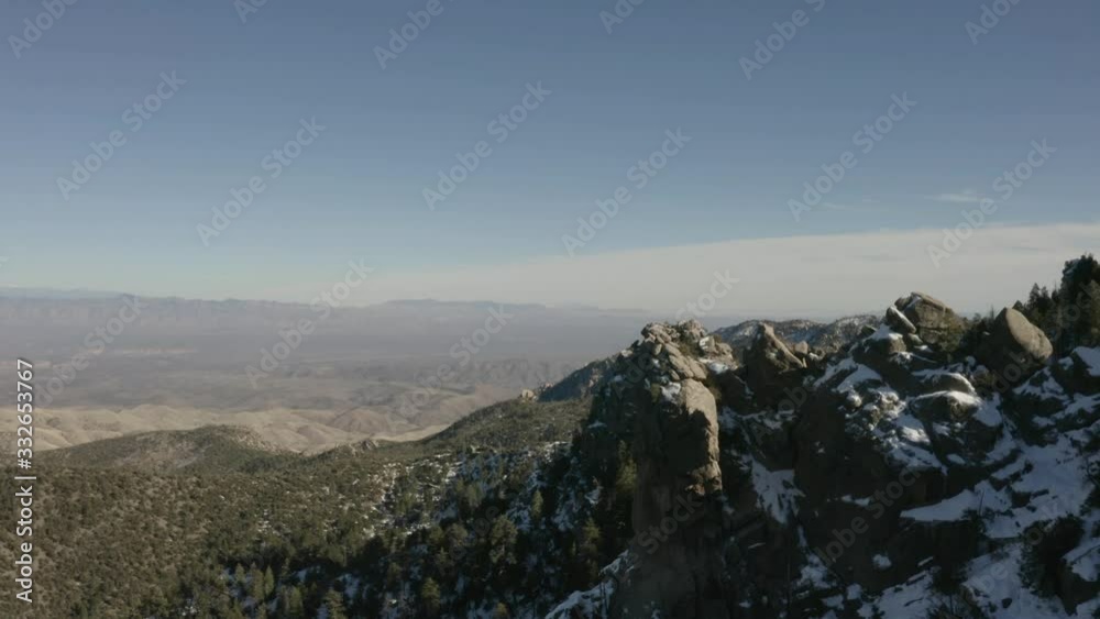 Stockvideon Flying over the high elevation alpine regions of Mt. Lemmon ...