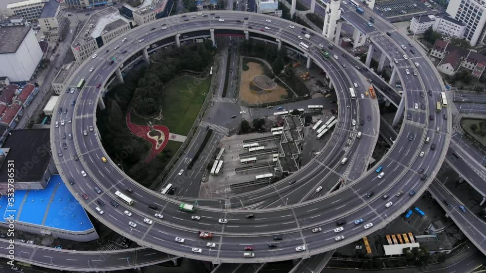 Large circle of elevated road, interesting junction at inner ring road ...