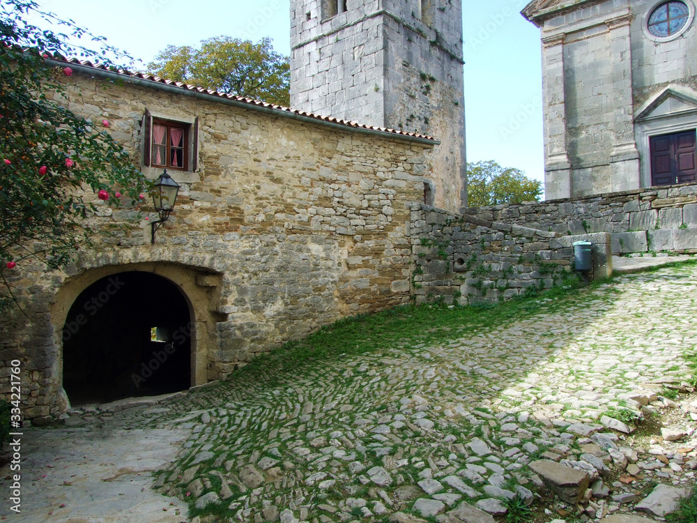 Historical and ethnological motifs from Hum - the smallest city in the ...