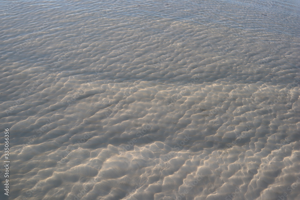 marea baja Stock Photo | Adobe Stock