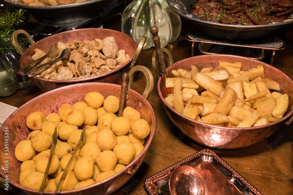 Graduation buffet, transforming and giving an extra harme to a prom ...