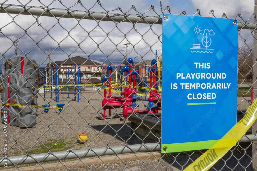 Playground Closed sign on chain link fence Stock Photo | Adobe Stock