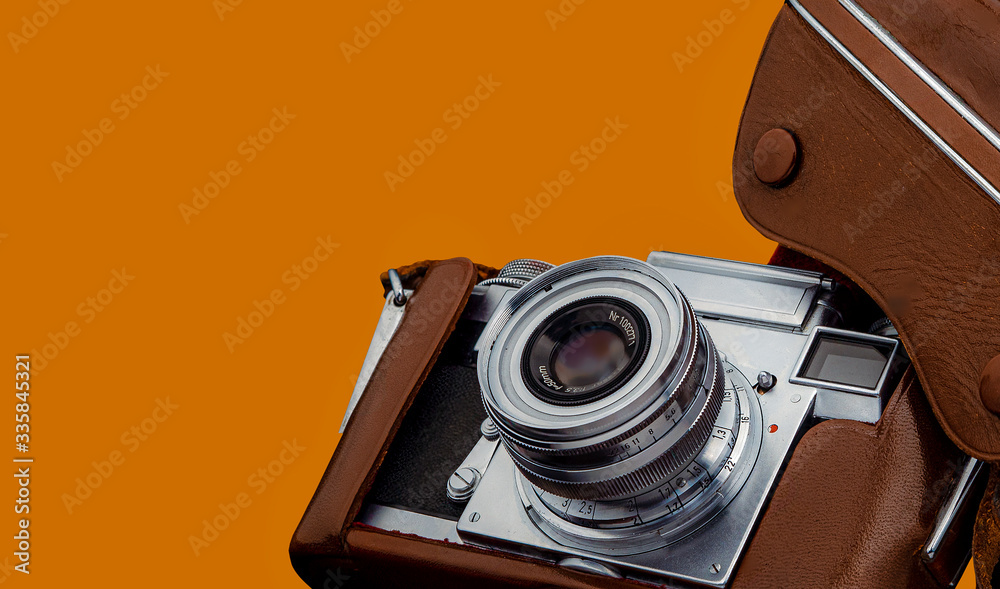 An analog camera, which is a legend among cameras and is the pride of ...