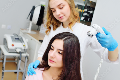 Trichoscopy-computer diagnostics of the condition and structure of the ...