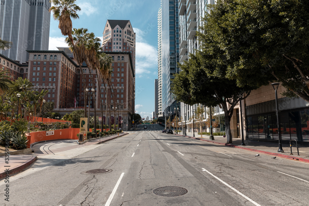 empty streets in Downtown Los Angeles cause the coronavirus pandemic ...