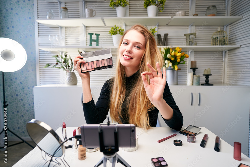 Makeup Home Studio | Saubhaya Makeup