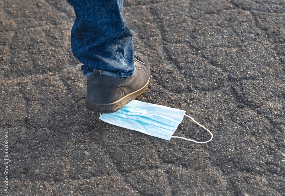 Neglect of the quarantine rules and personal protective equipment ...