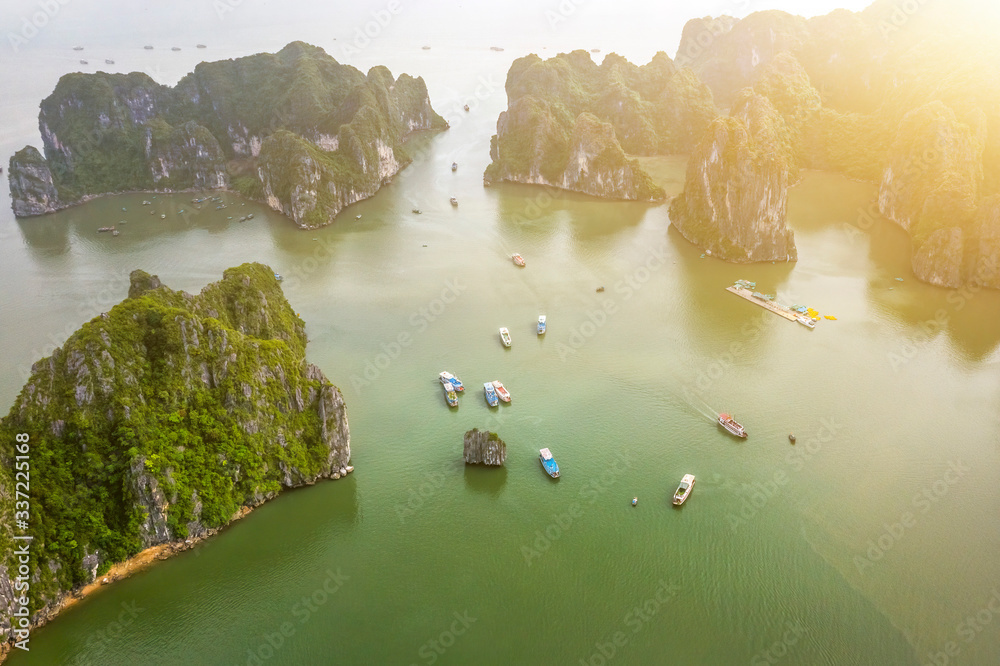 Aerial view Ba Hang floating fishing village, rock island, Halong Bay ...