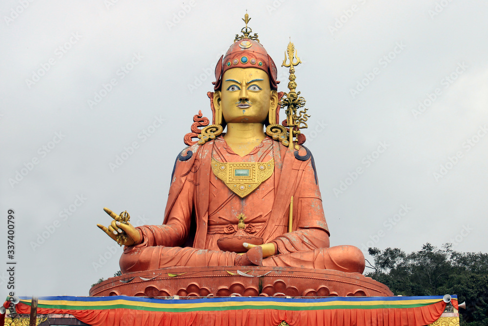 Fotka „Panoramic view of the statue of Guru Padmasambhava Guru Rinpoche ...