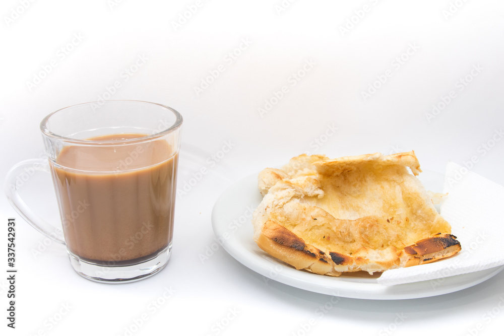 Popular brazilian bread with melted butter called pao na chapa. Pao na ...