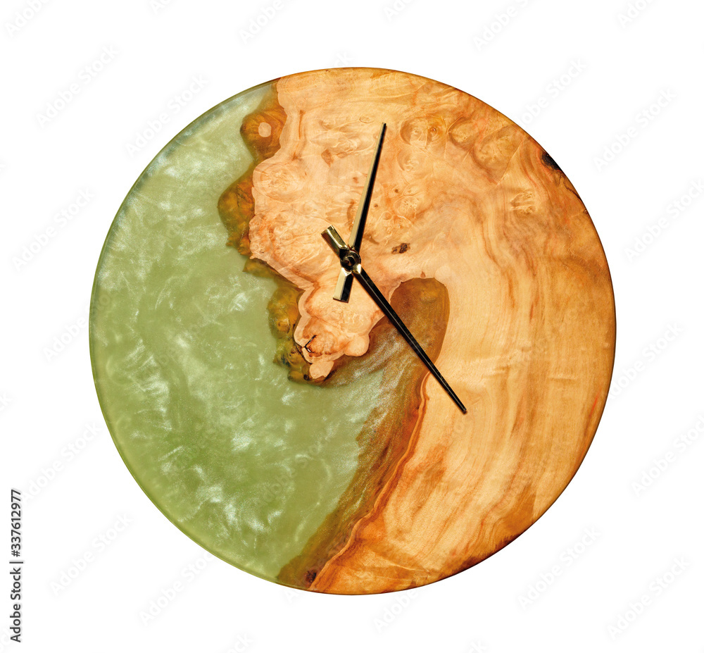 Beautiful round wall clock from a cut of a tree root and epoxy ...
