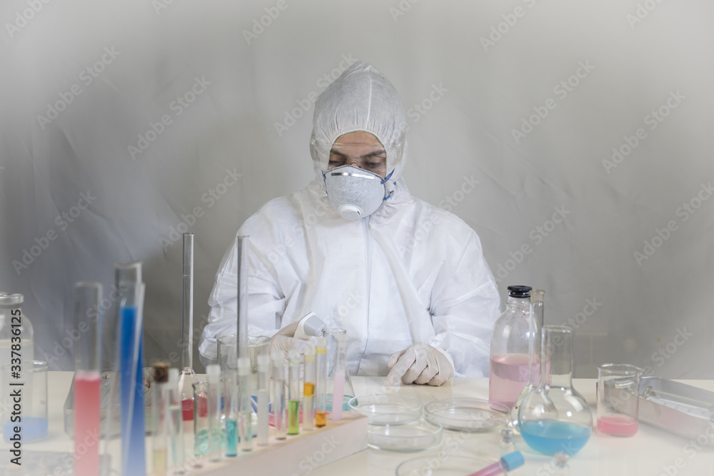 Coronavirus covid 19 reseach laboratory, coronavirus covid-19 vaccine ...