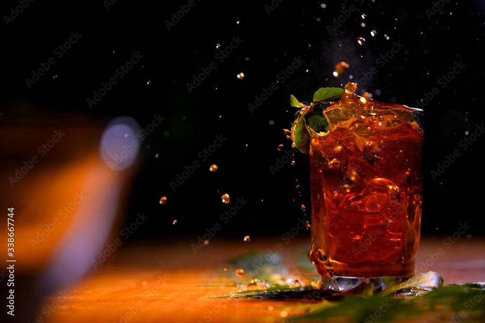 drink, glass, ice, alcohol, splash, beverage, cocktail, cold, liquid ...