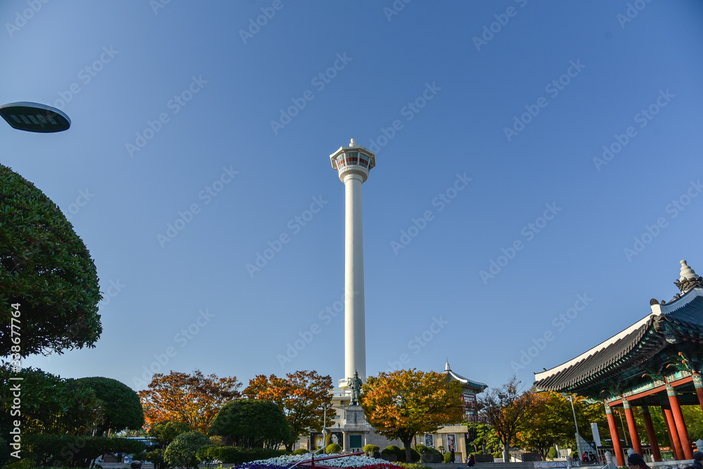Zdjęcie Stock: Busan city, South Korea - OCT 31, 2019: Bell pavilion of ...