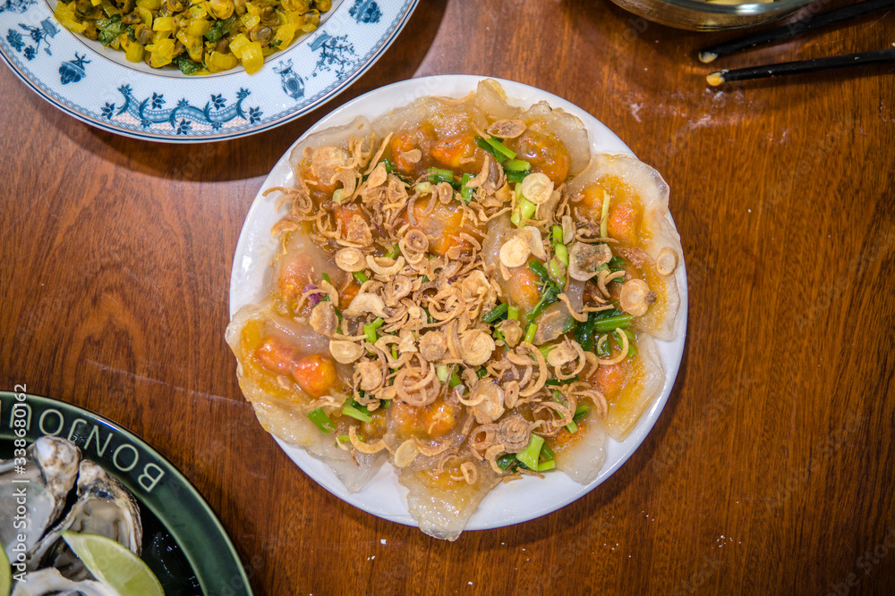 Tapioca Starch Chewy Crystal Dumplings with Shrimp and Pork fillings ...