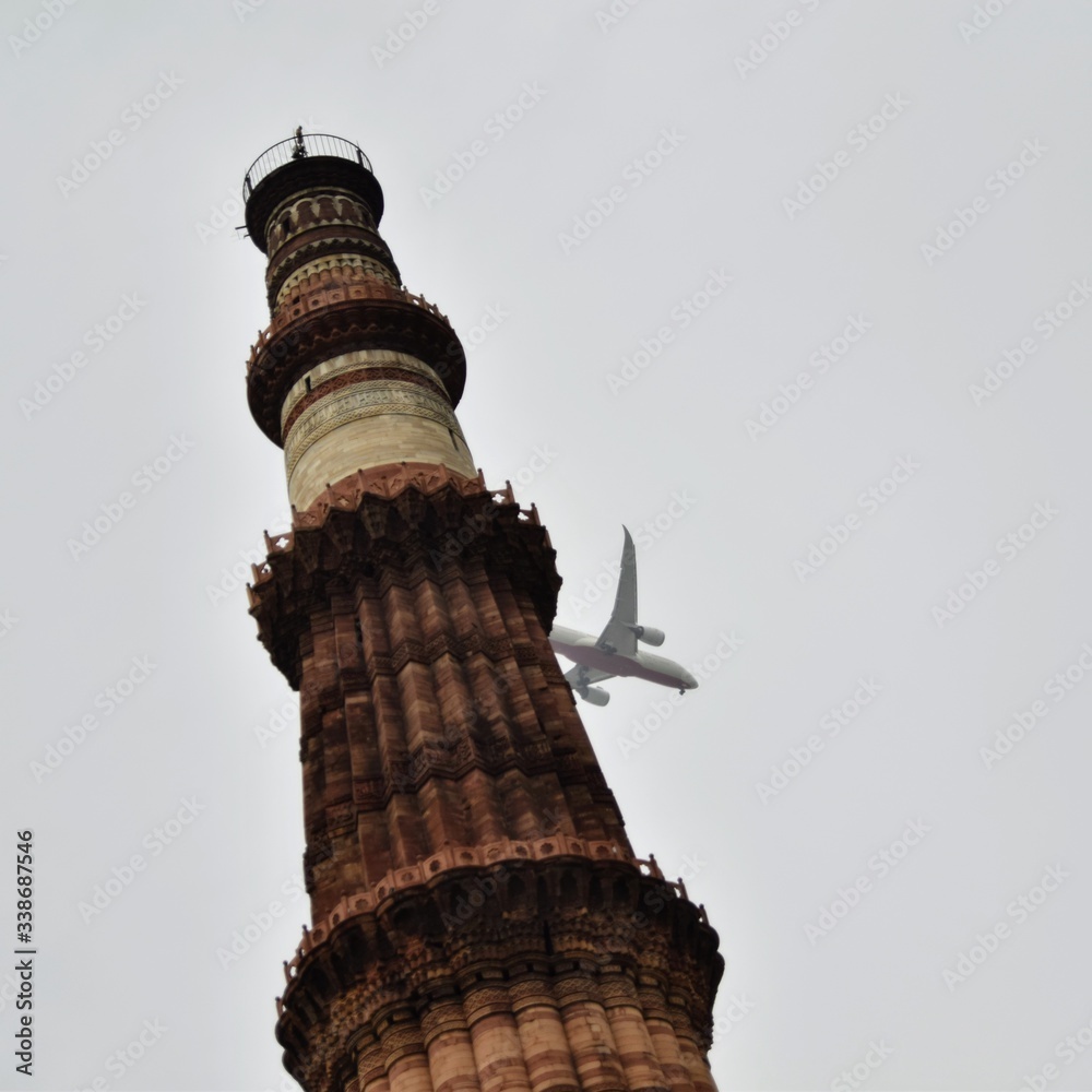 Foto de Qutub Minar New Delhi, India, The tallest minaret in India is a ...
