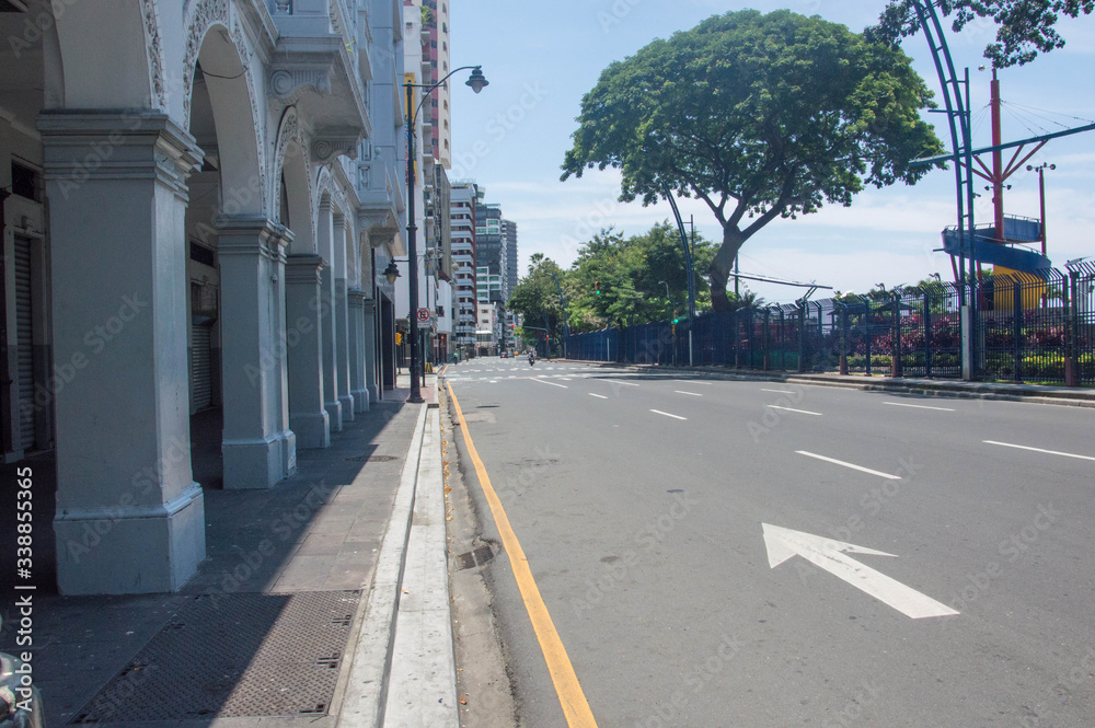 Ciudad de Guayaquil en Cuarentena, ciudad vacía, calles sin autos y sin ...