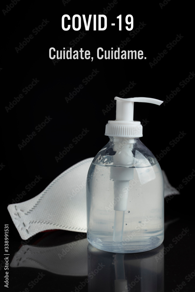 manos y elementos de higiene para el covid-19 alcohol en gel, barbijos ...