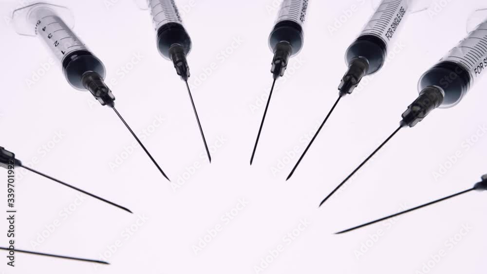 Vidéo Stock Immunization and treatment from coronavirus. Vaccine and ...