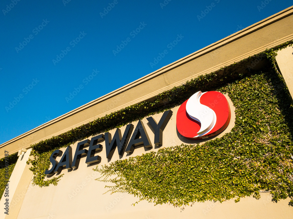 Safeway Grocery Store Sign and Storefront at Corte Madera Mall in ...
