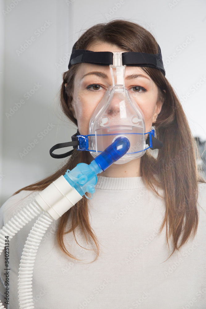 Apparatus for artificial lung ventilation. Intensive care ...