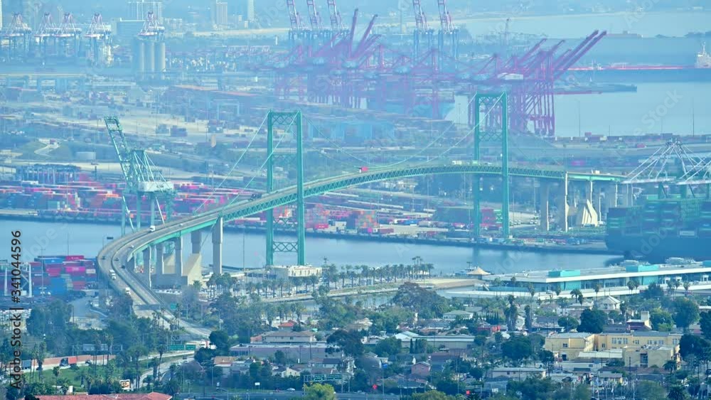 Vincent Thomas Bridge in the Long Beach, Terminal Island and container ...