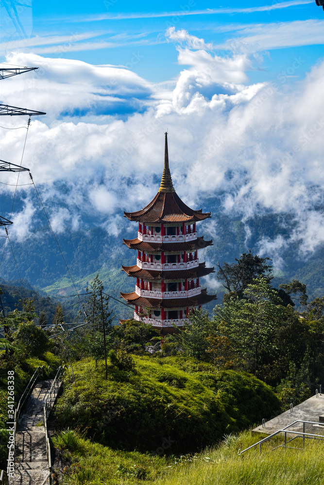 The Chin Swee Caves Temple is a Taoist temple in Genting Highlands ...