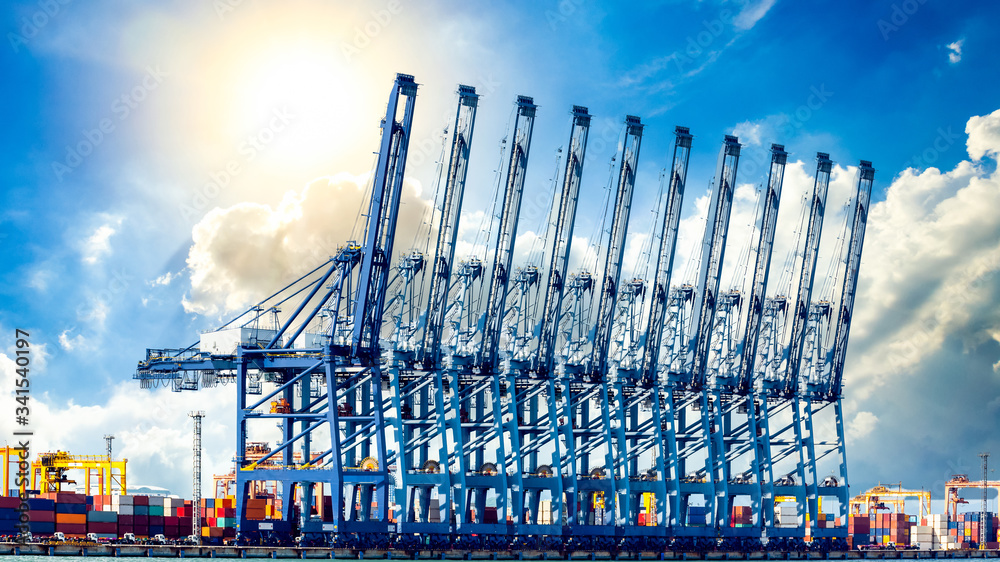 Harbor cargo cranes shipping port equipment, Industrial port crane ...