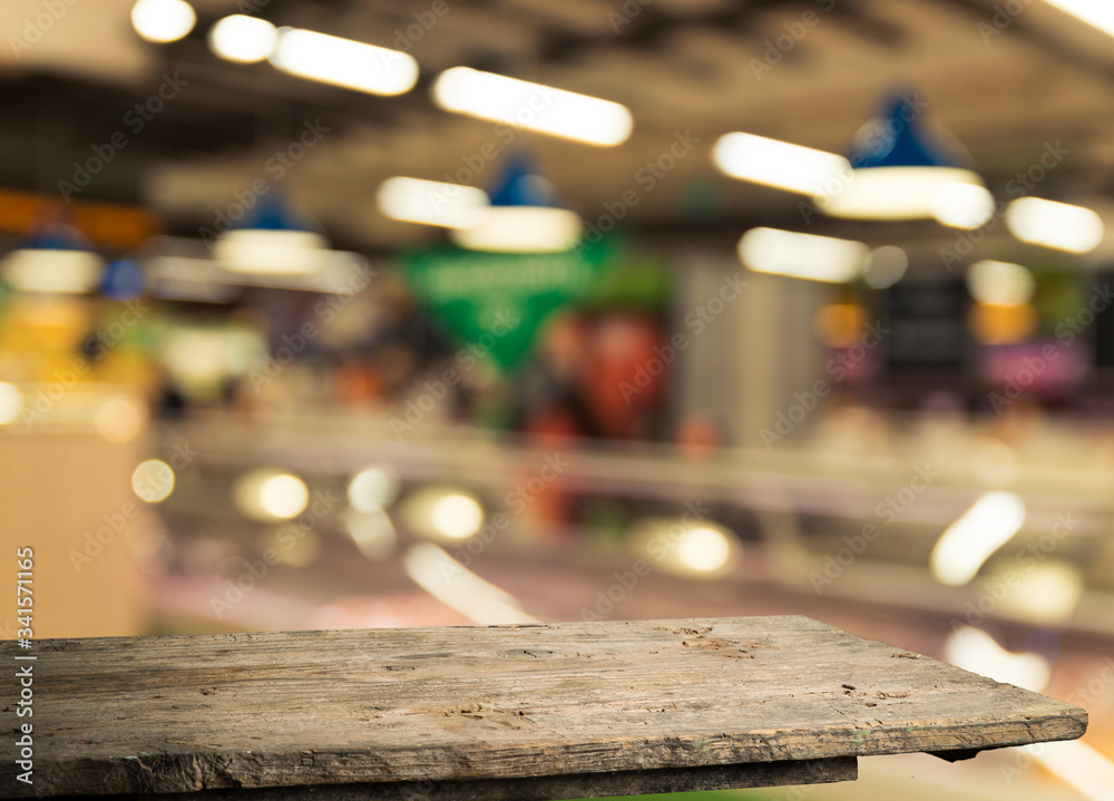 Supermarket background, Counter over blur grocery background, Wooden ...