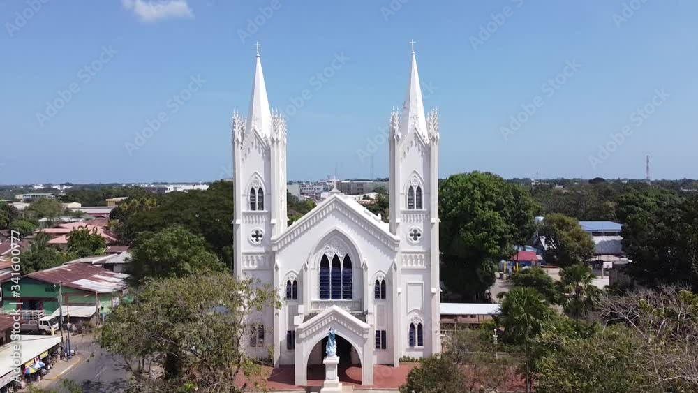 Puerto princess reveals Rizal statue in the central place with the ...