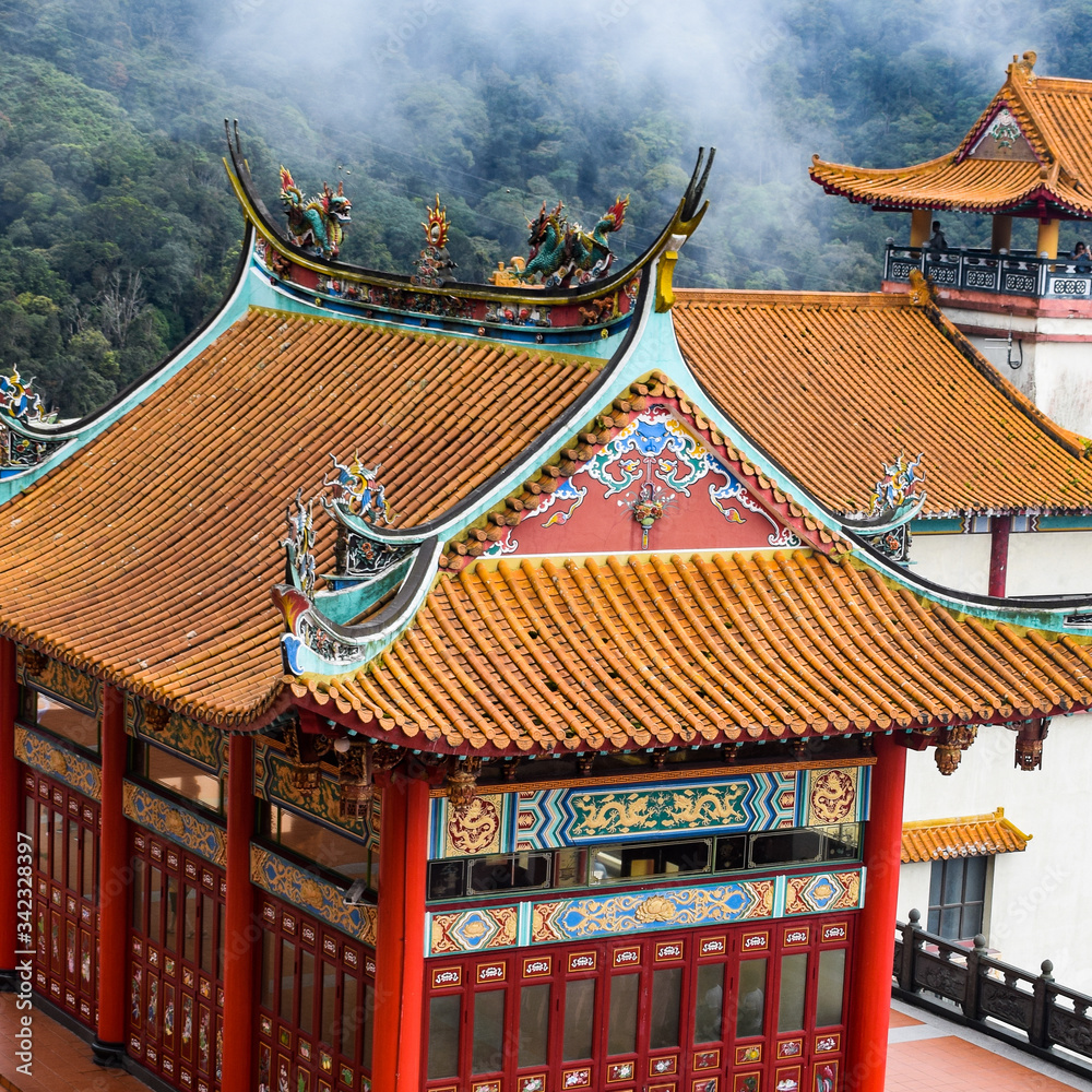 The Chin Swee Caves Temple is a Taoist temple in Genting Highlands ...