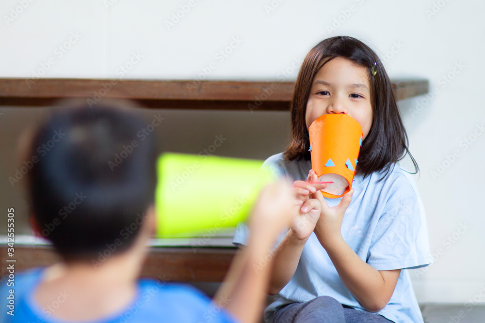 String phone from recycle paper cup.Sound wave travel explanation for ...