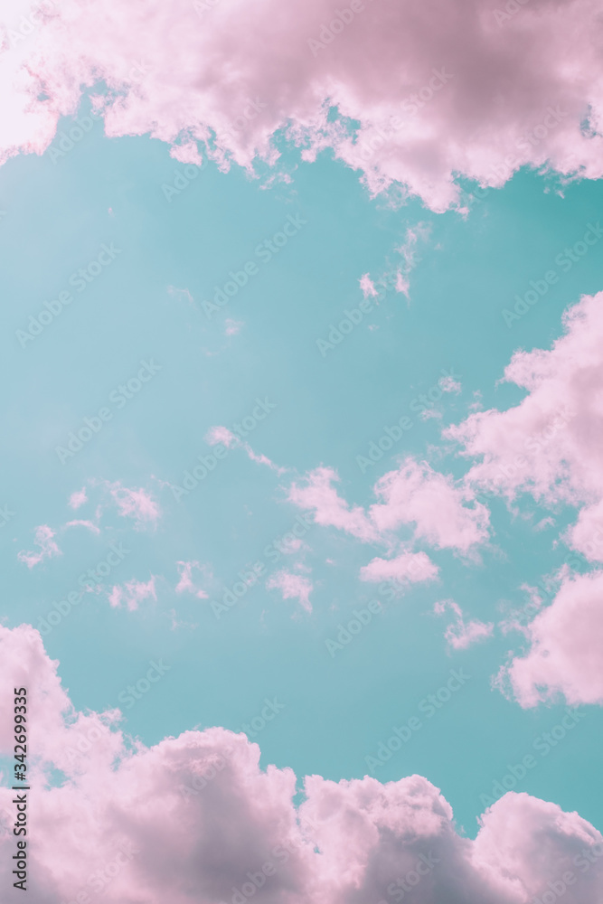 Aesthetic beautiful turquoise sky with pink clouds and empty space ...