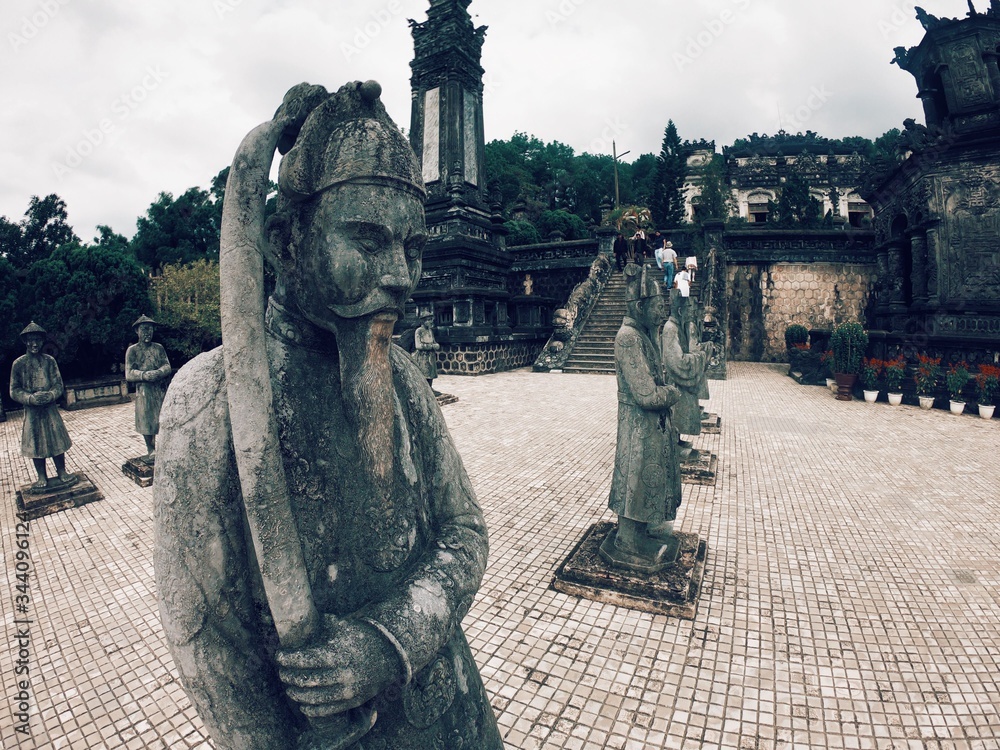 Poster Statues at the Tomb of Dong Khanh – Wall Art | UkPosters