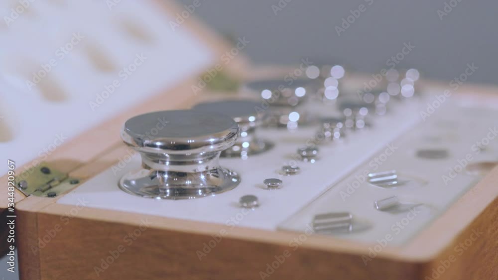 Weighing scale calibration, Calibration Scale. Electronic scale ...