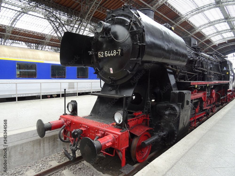 historische Dampflok der Baureihe BR 52 Stock Photo | Adobe Stock