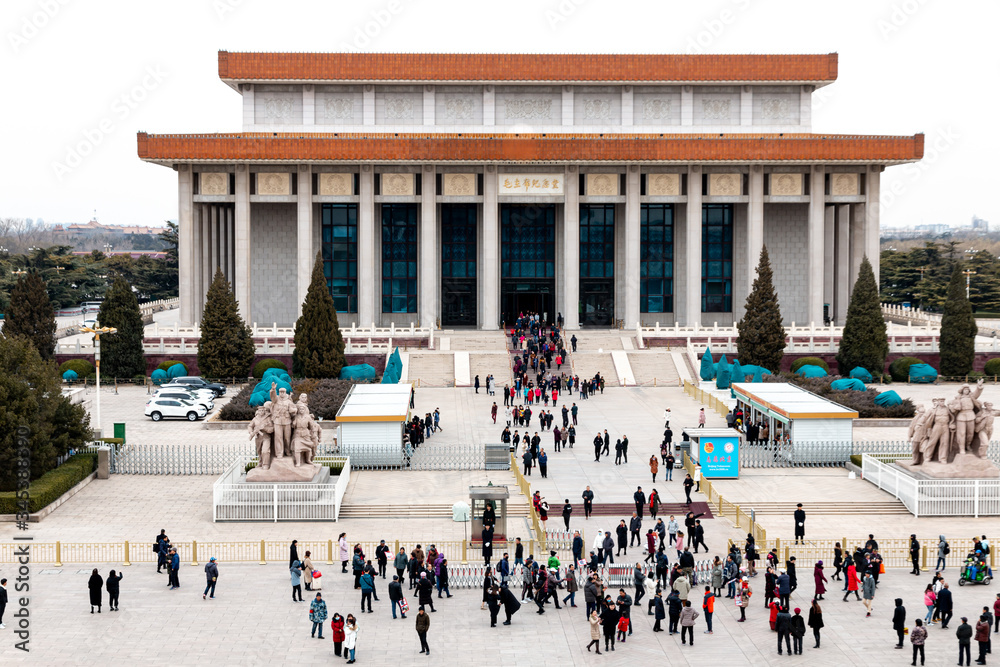 mausoleo-de-mao-zedong-en-plaza-de-tiananmen-beijing-china-stock
