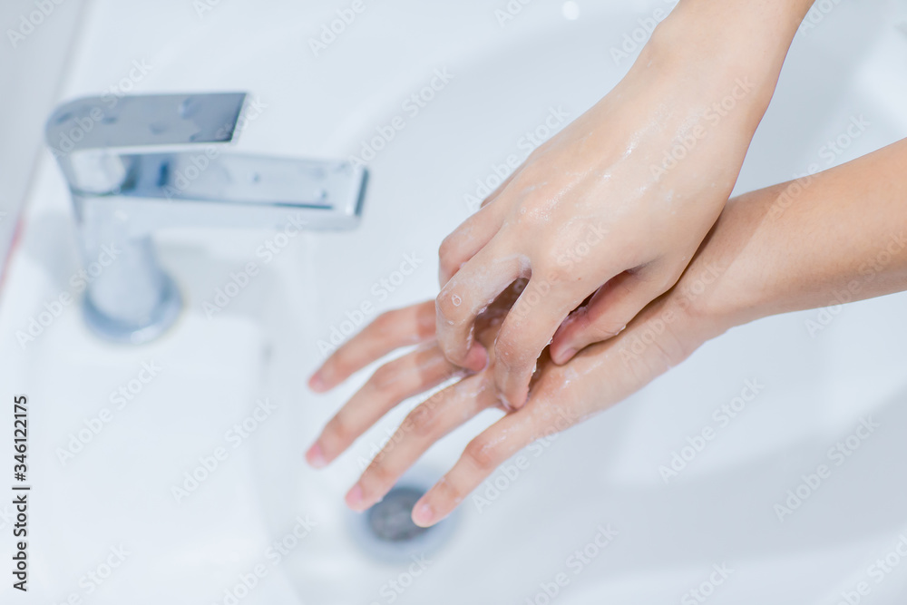 Foto de How to wash your hand step by step for hand washing instruction ...