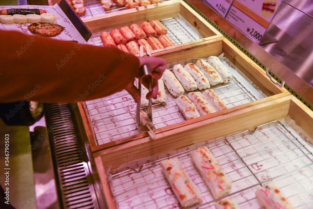 Foto de Busan city, South Korea - NOV 02, 2019: Fish cakes are sold at ...
