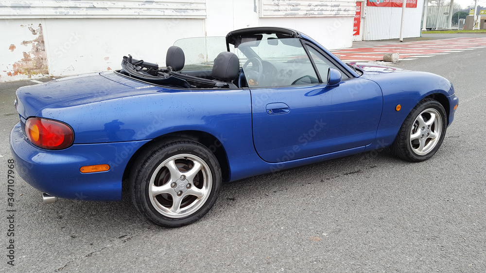 Mazda MX-5 convertible Miata MX5 10th Anniversary Edition numbered in ...