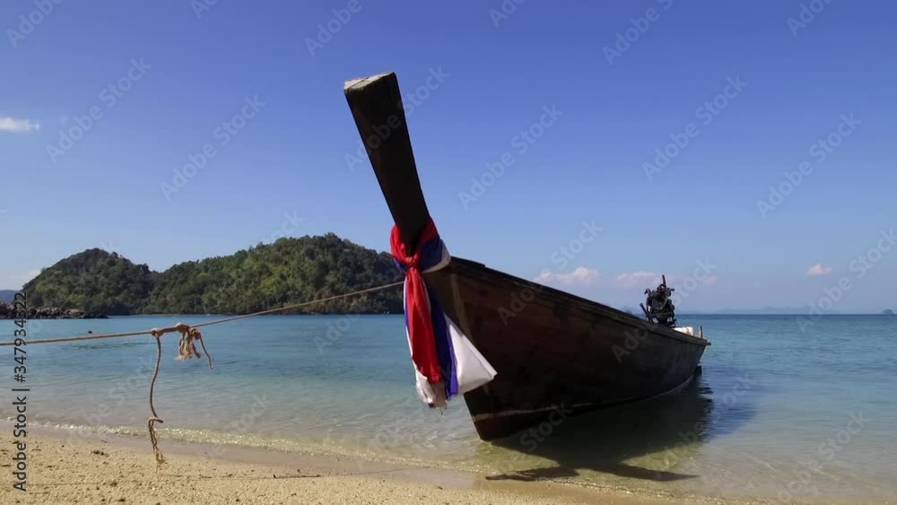 Vídeo do Stock: Koh Phak Bia Island - small isle located behind Hong ...