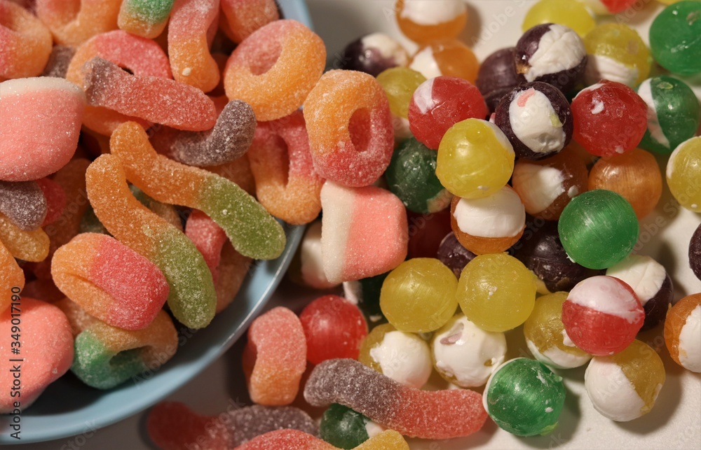 Different types of candy that give a beautiful color to the image. foto ...
